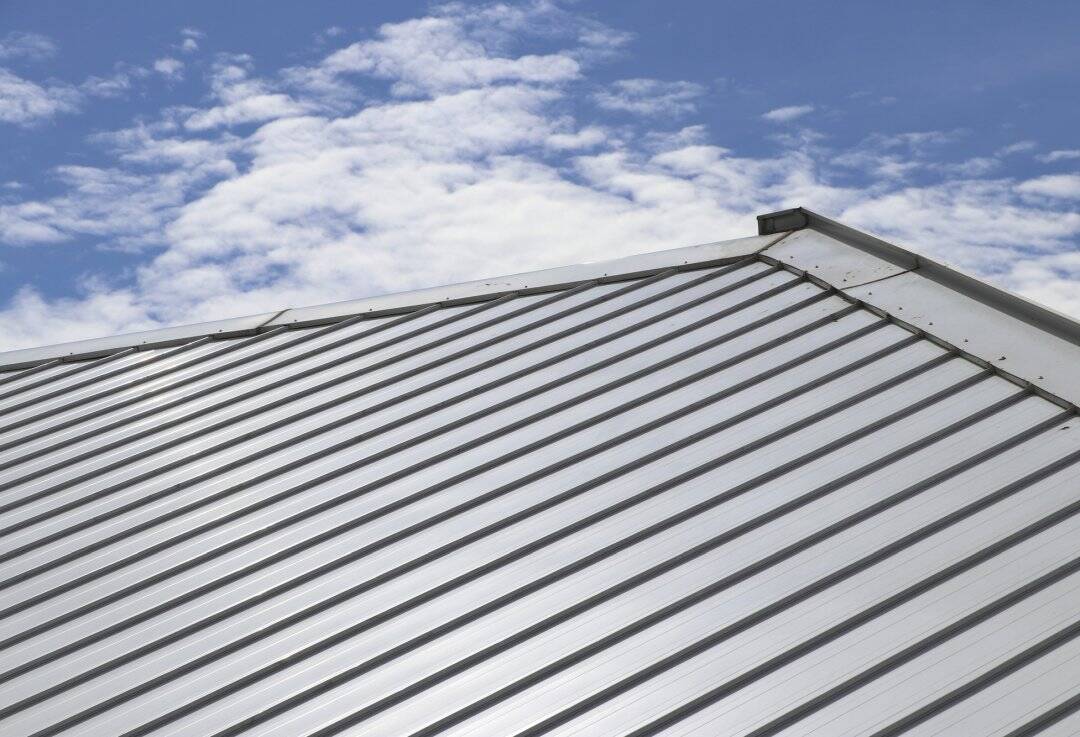 Dachy na rąbek – wady i zalety tego rozwiązania